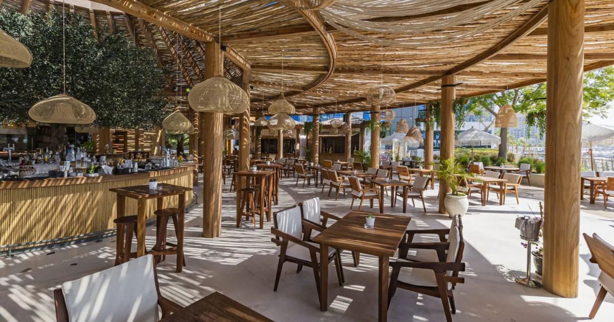 Ula Dubai: Beachfront Restaurant on Palm Jumeirah